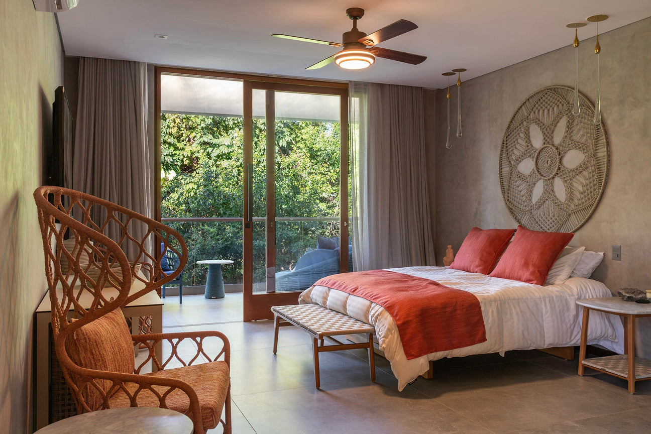 Armchairs for the Bedroom: A Complete Guide to Choosing the Perfect Pi ...